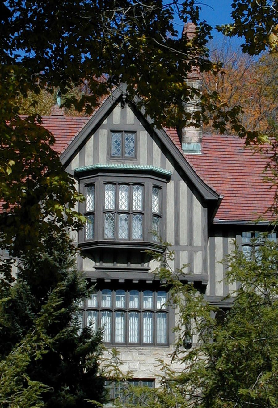 Locations Hub - Olmsted Manor