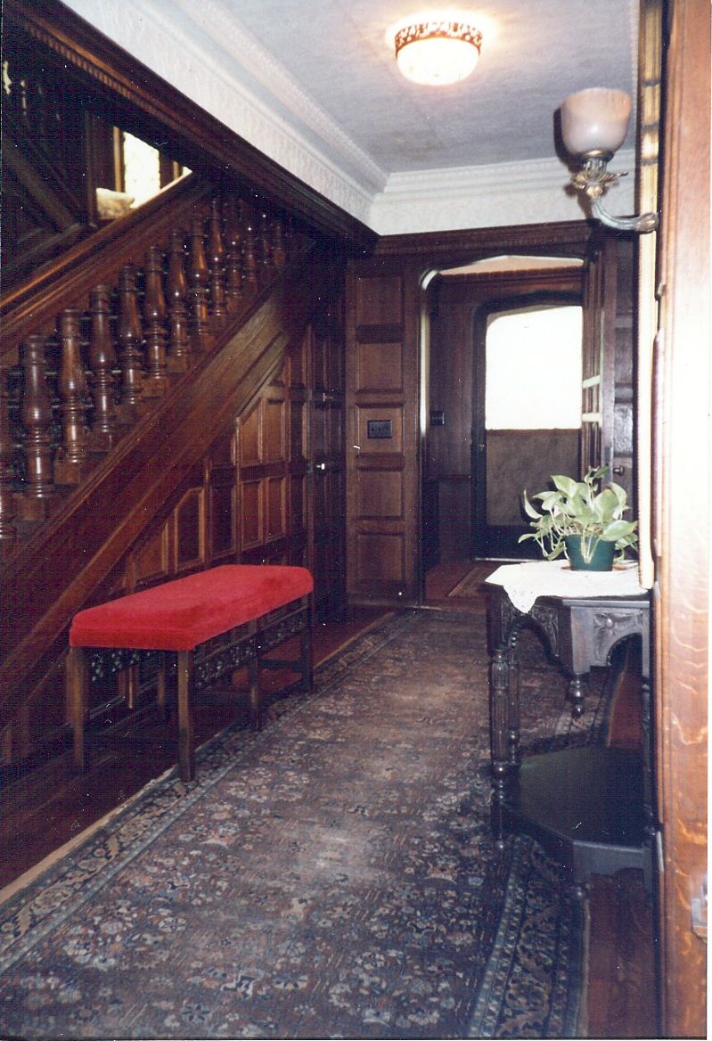 Locations Hub - Olmsted Manor