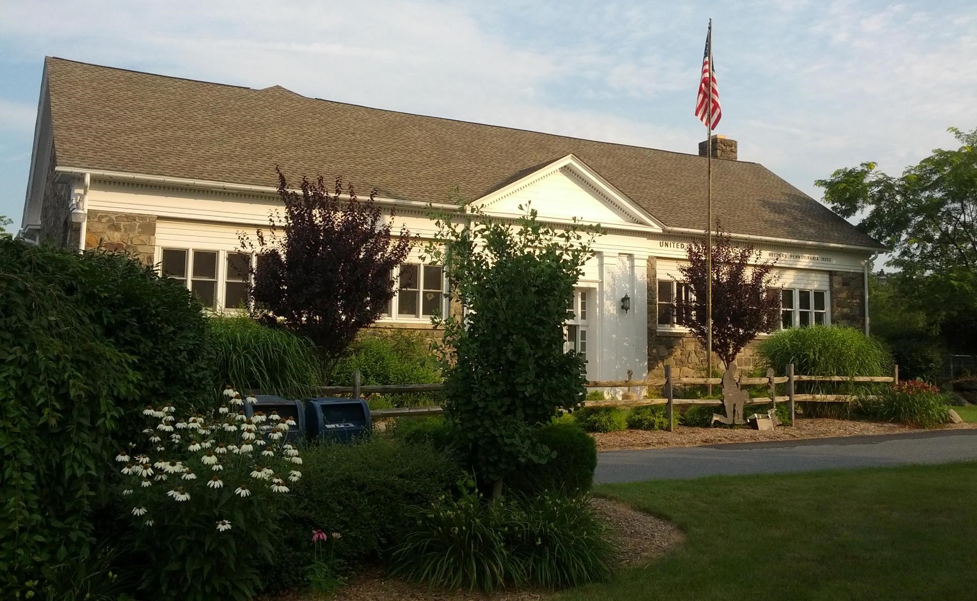 Locations Hub - Reeders, Monroe County